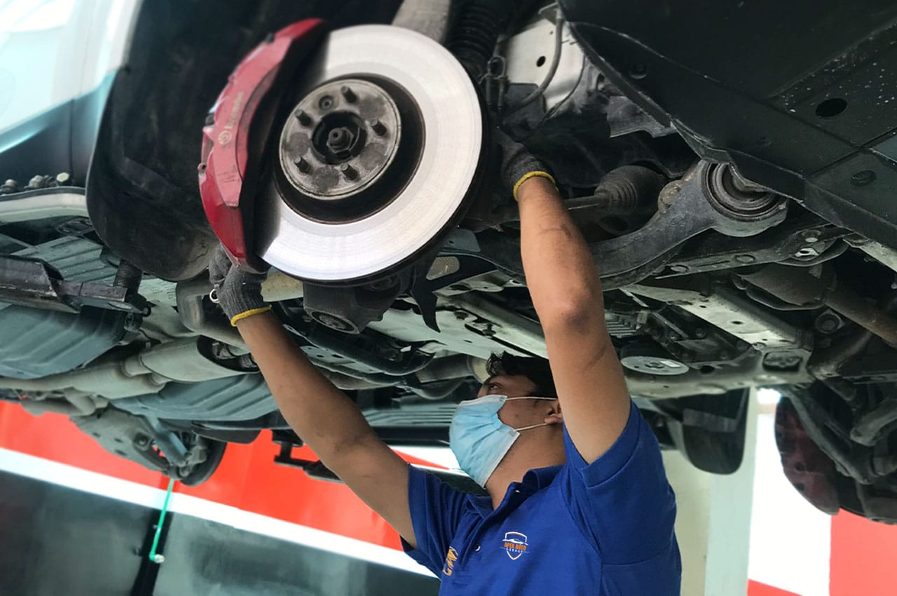 Car Brake Repair & Replacement Service in Dubai | Apex Auto Garage