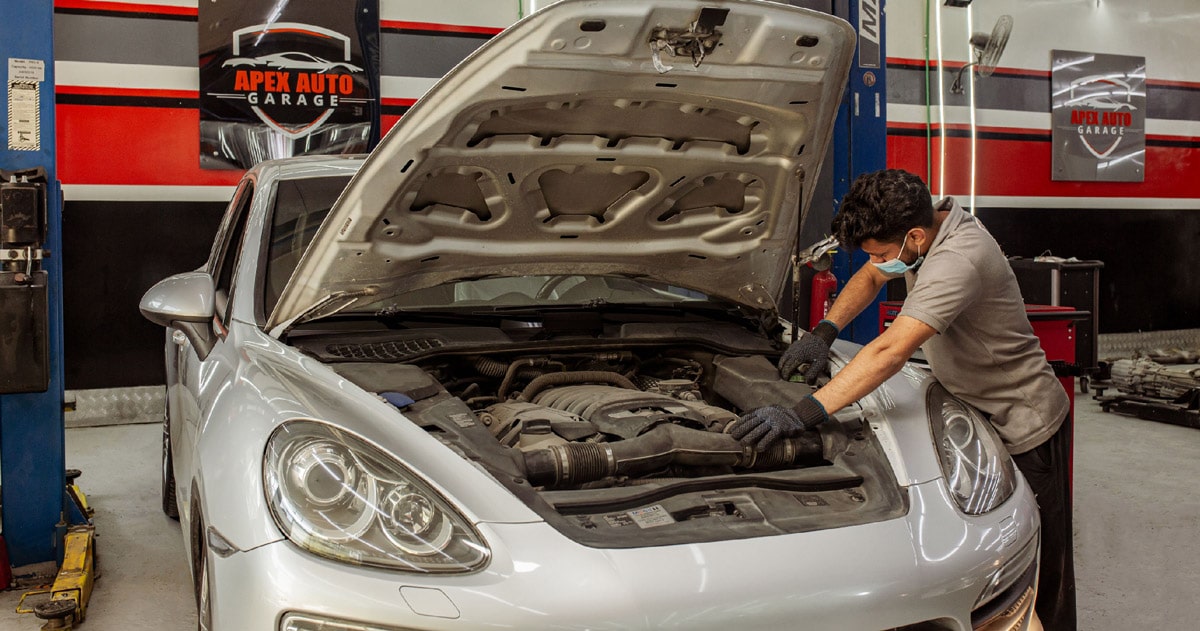 Oil Change Service in Dubai - Apex Auto Garage
